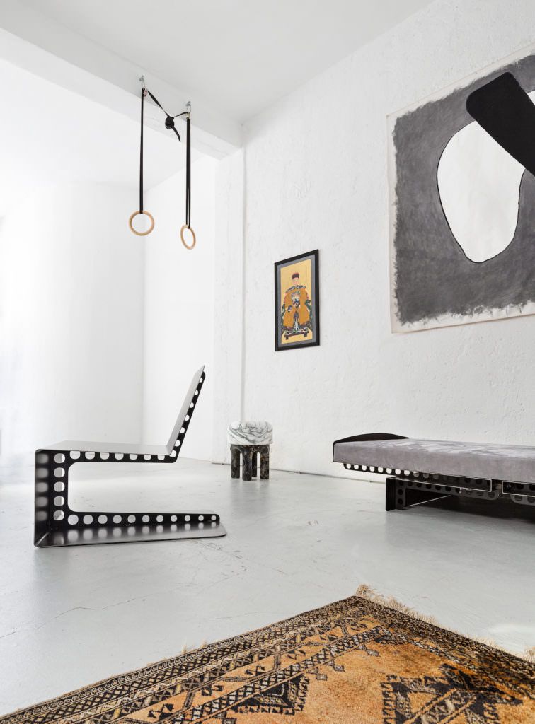 Spinzi Meccano lounge chair | Italian collectible design