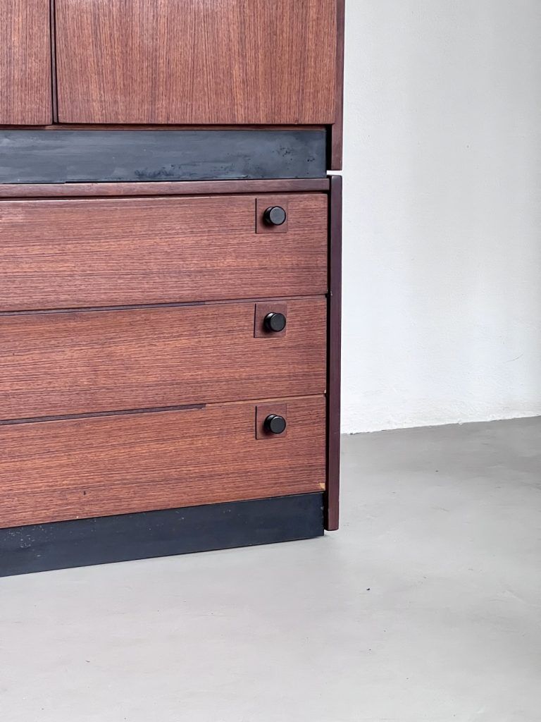 Mid-Century Modern Wood Wardrobe | Spinzi